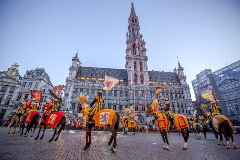 Belgium Travel - Travel Guide for Belgium - Travel Begins at 40