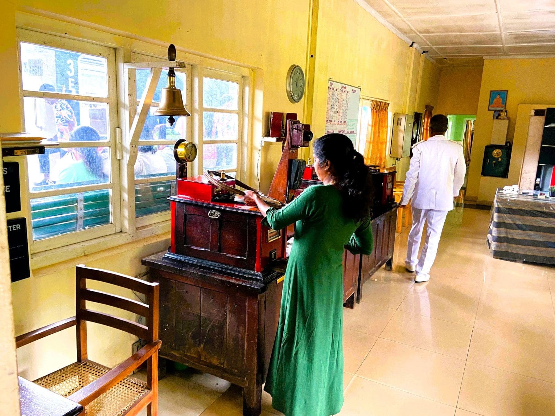 Sri Lanka Train Ride, Tea Plantations and the Pekoe Trail - Travel ...